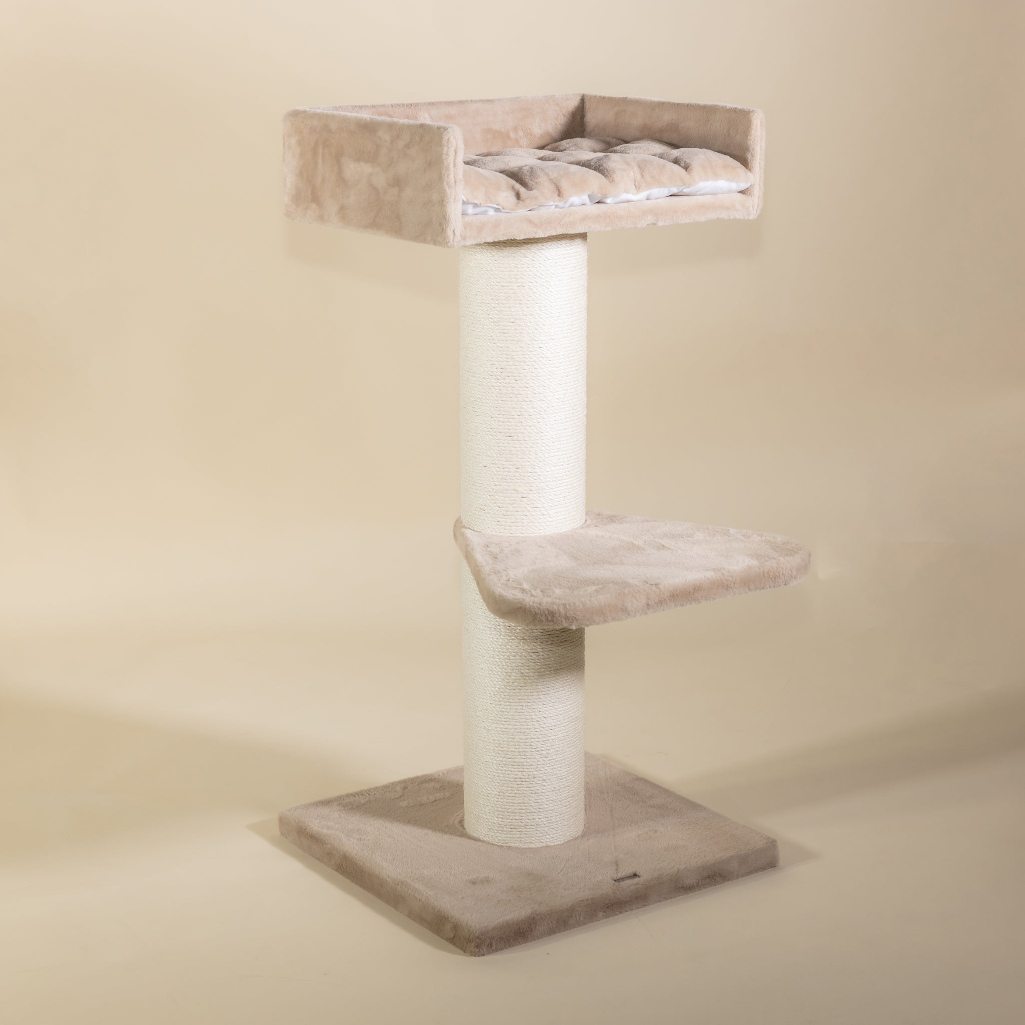 Maine Coon Lounge Cappuccino Teddy - Cat Tree for large cats from RHR Pets