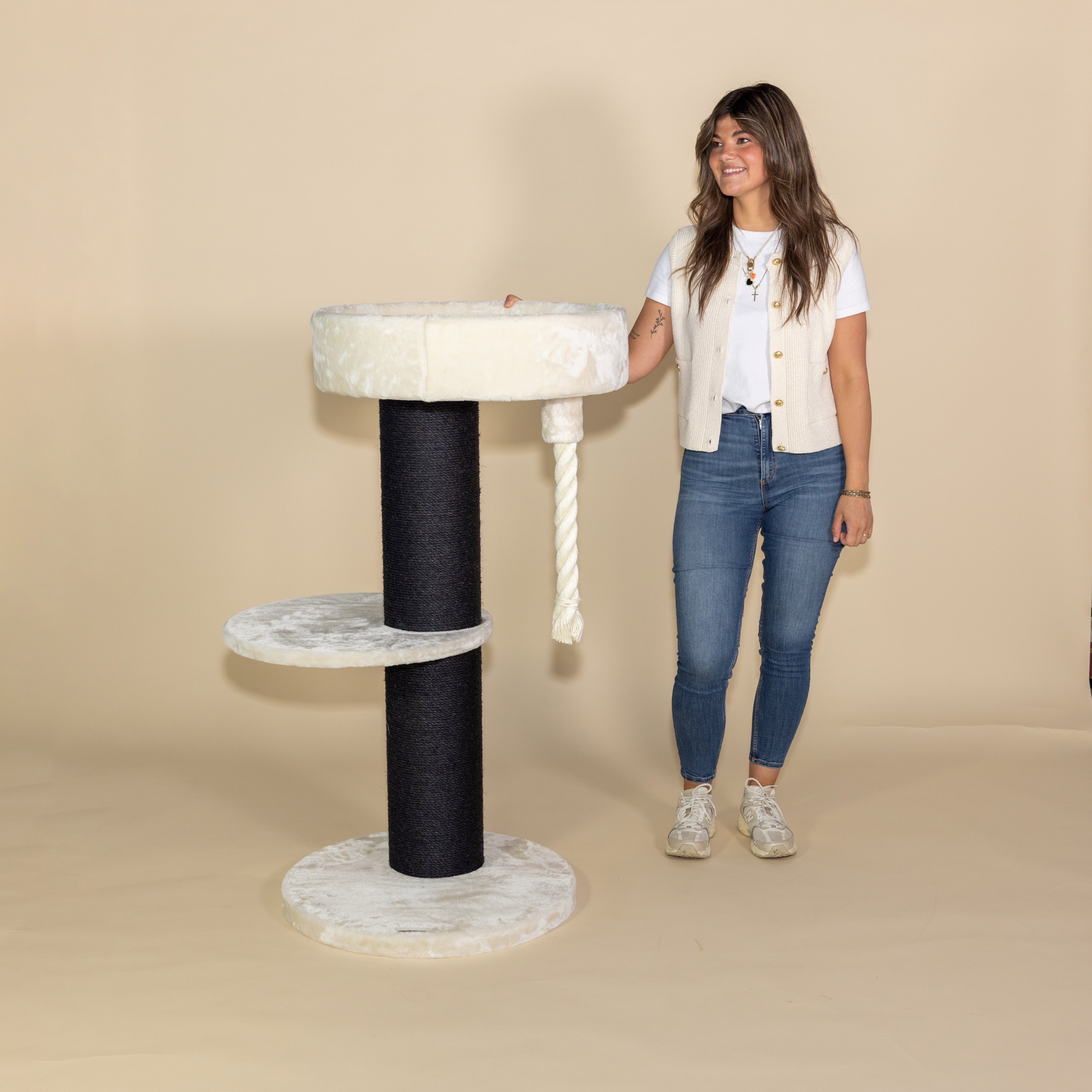 Maine Coon Lounge Sleeper Blackline Cream - Cat Tree for big cats RHR Pets
