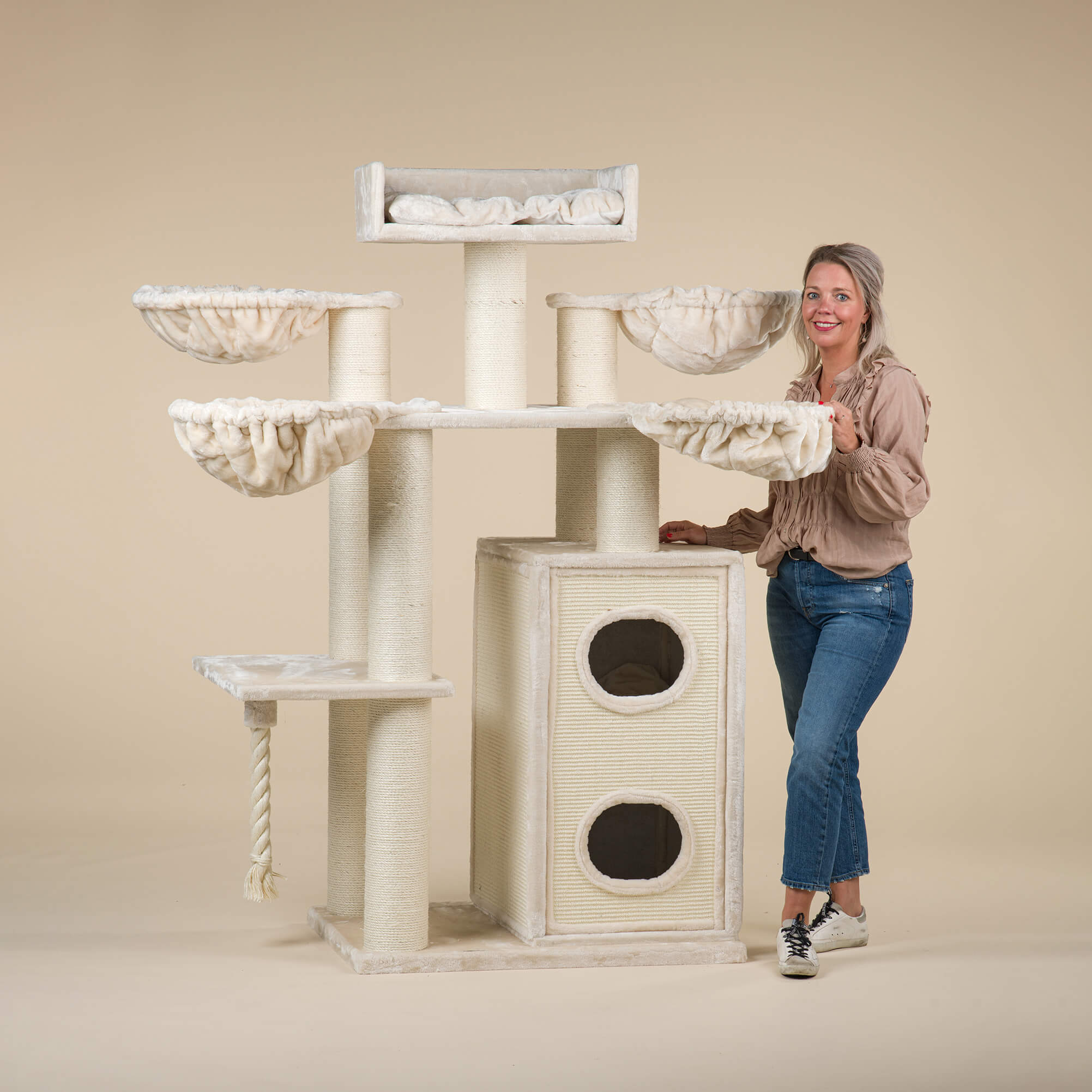 Cat Paradise Plus Cream - Cat Tree for large cats from RHR Pets