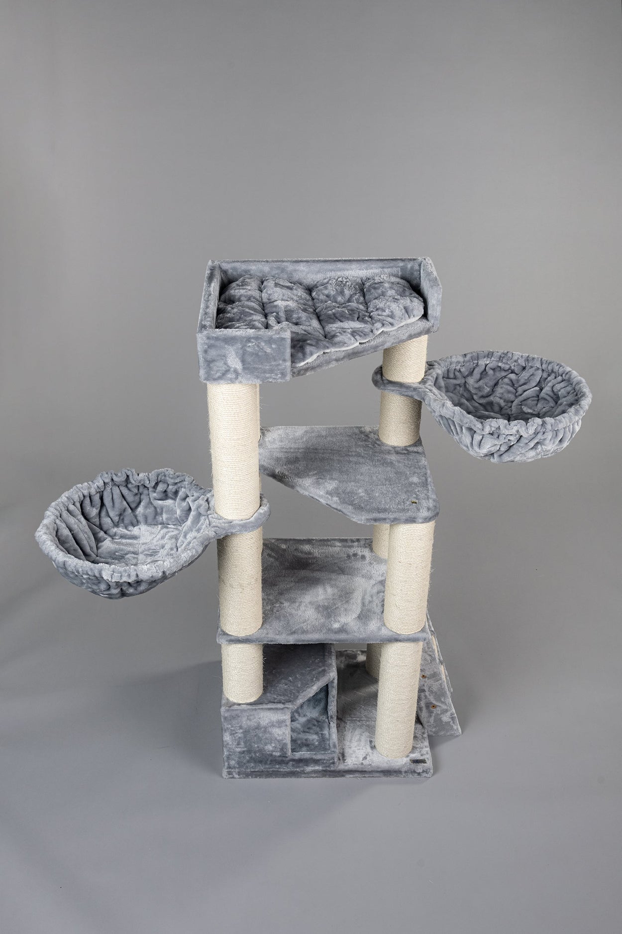 Corner Coon Light Grey - Cat Tree for large cats from RHR Pets